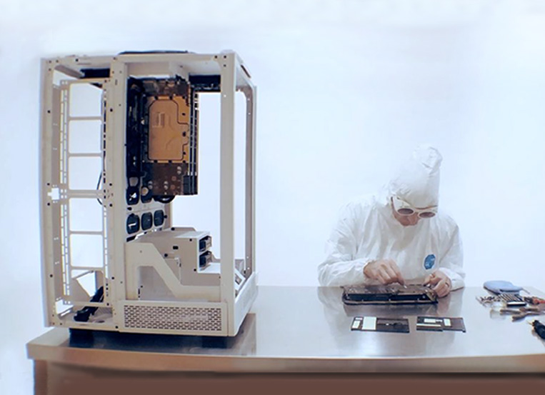 OddMachine uses disruption to build a better ‘Machina’ | Reel Chicago ...