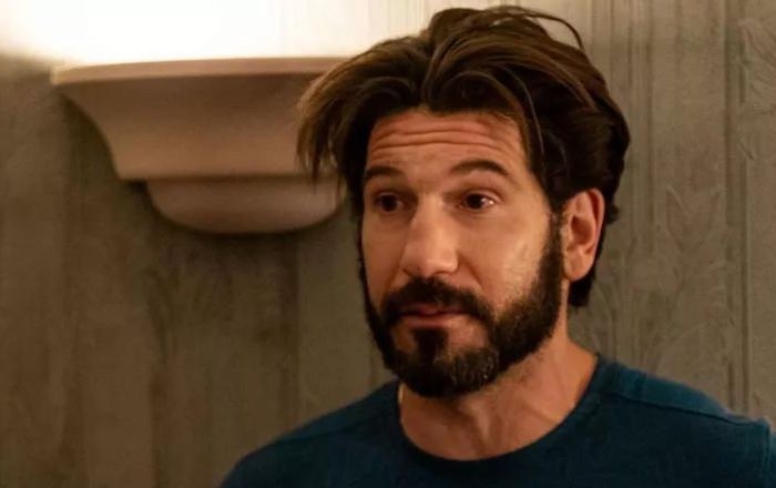 Jon Bernthal wins first Creative Emmy for The Bear Reel Chicago News